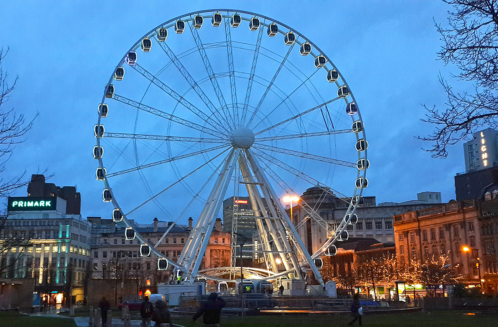 The Ongoing Saga of the Wheel of Manchester – Professional Moron