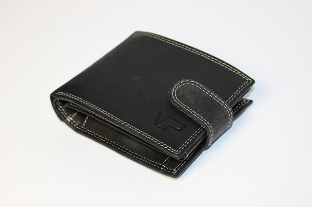 Exclusive Invention: The Wallet Wall (a wall made from old wallets ...